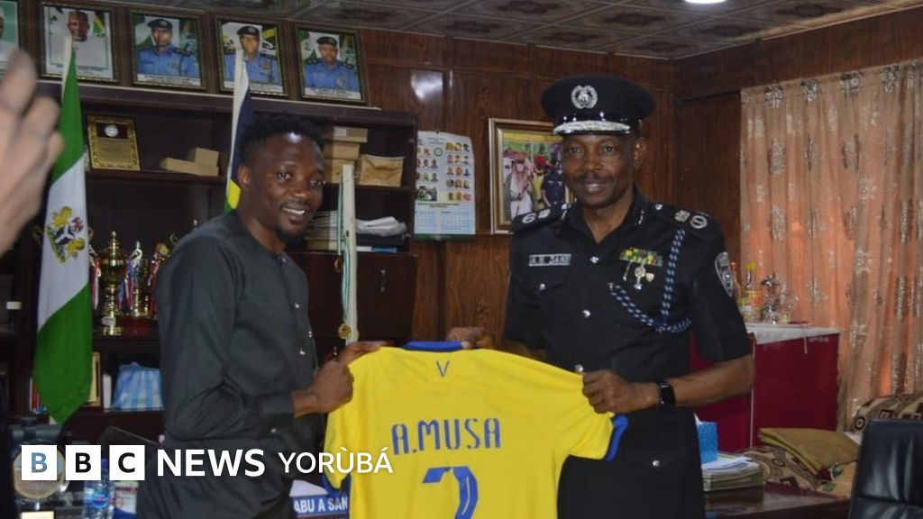 Ọwọ́ ọlọ́pàá tẹ ọkùnrin tó ń pe ara rẹ̀ ni Ahmed Musa - BBC News Yorùbá