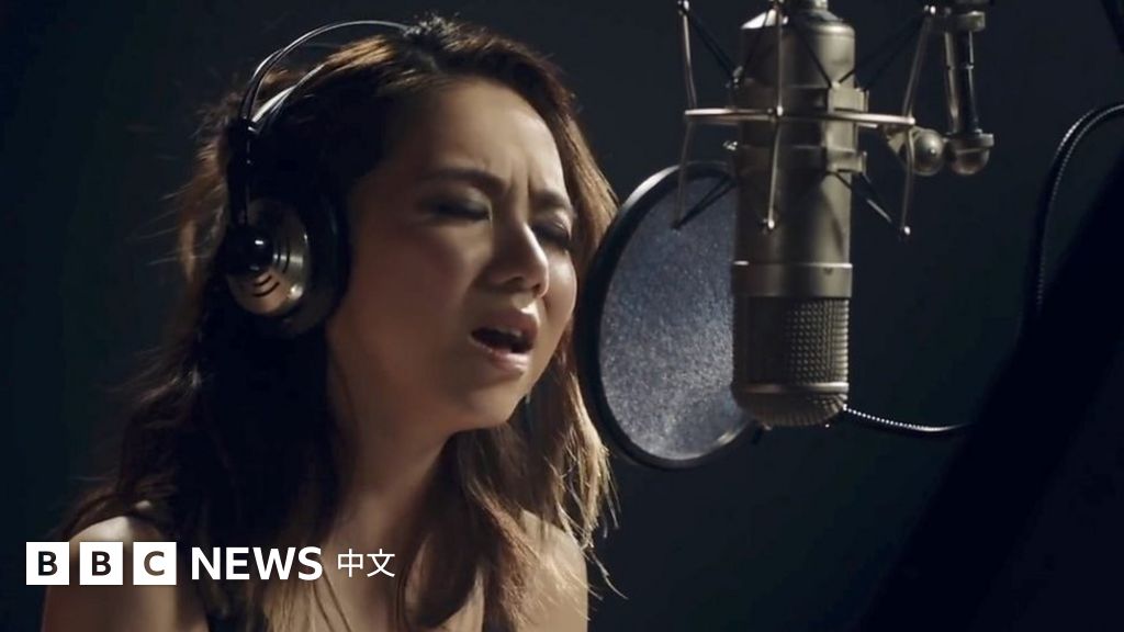 歌手G.E.M. ：世界将发现中国人的才华 - BBC News 中文