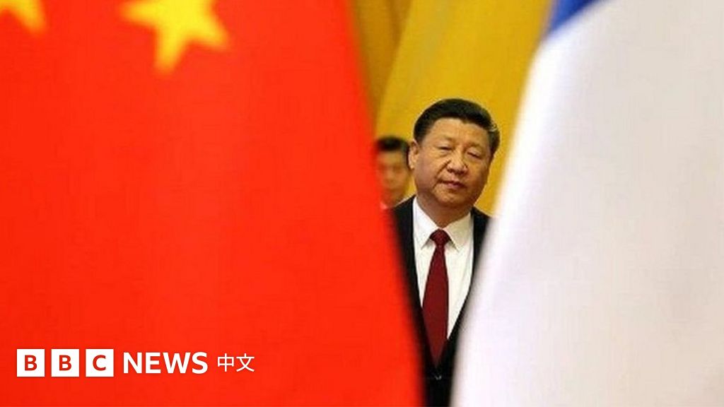 武汉肺炎疫情：习近平和政治局常委会的“无影”亮相 - BBC News 中文