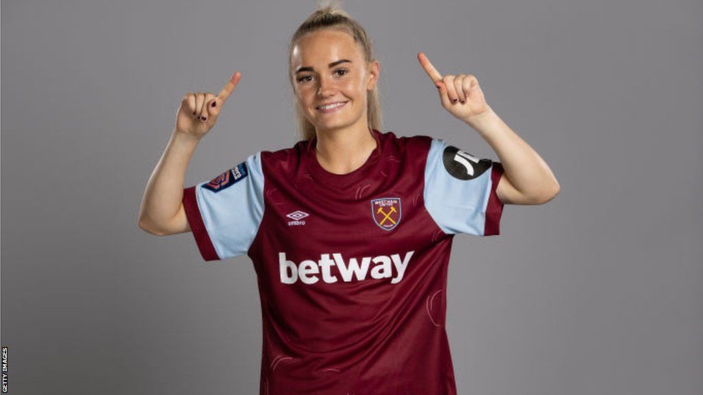 WSL transfer deadline day: Emma Sanders answers your questions - BBC Sport