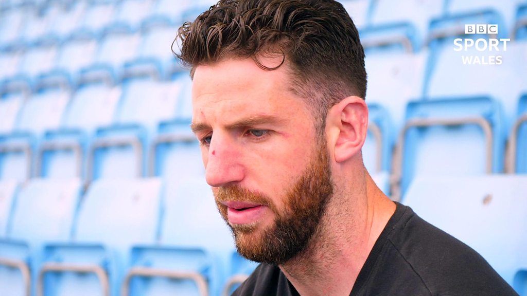 Wales wing Alex Cuthbert says joining Exeter was right decision - BBC Sport