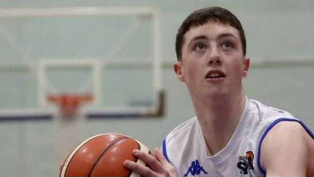 Belfast teenager Fulton secures dream move to United States - BBC Sport