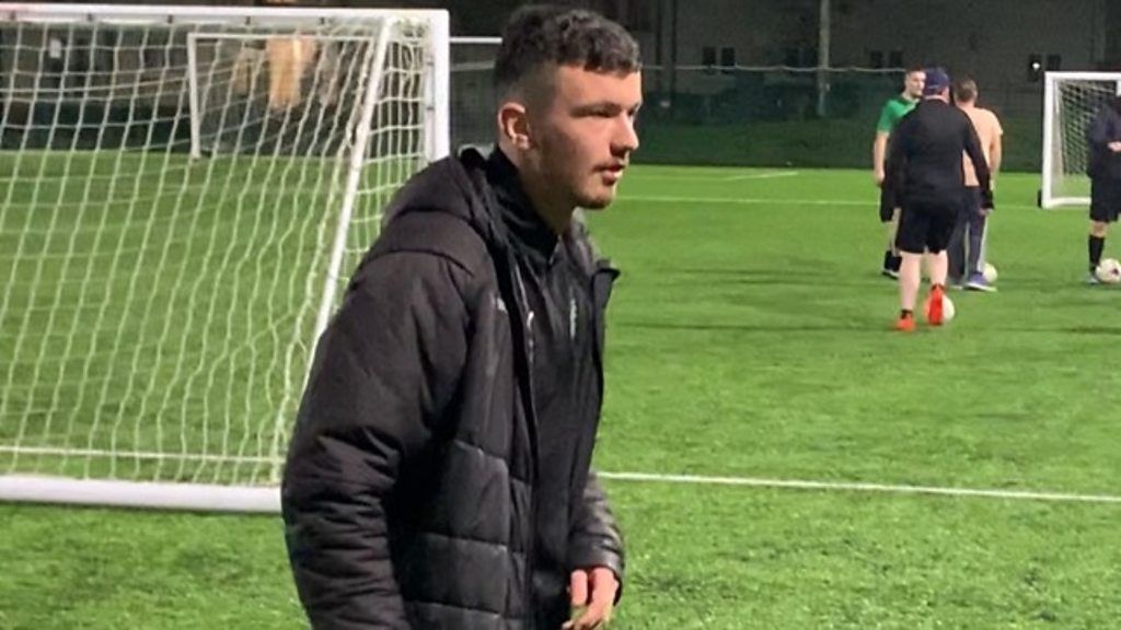 EFL Day of Action: The young football coach defying his disability ...