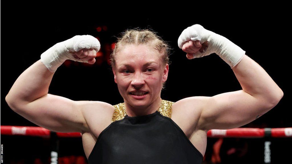 Lauren Price: Olympic champion targets 2024 world title fight - BBC Sport