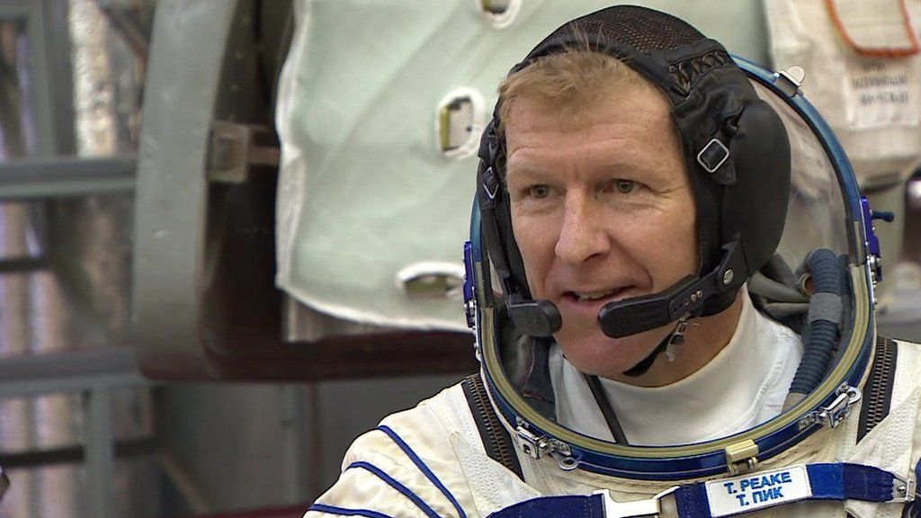 Tim Peake 'ready' for flight to International Space Station - BBC News