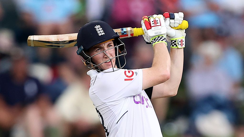 New Zealand v England: Harry Brook 'puts the foot down' batting with ...