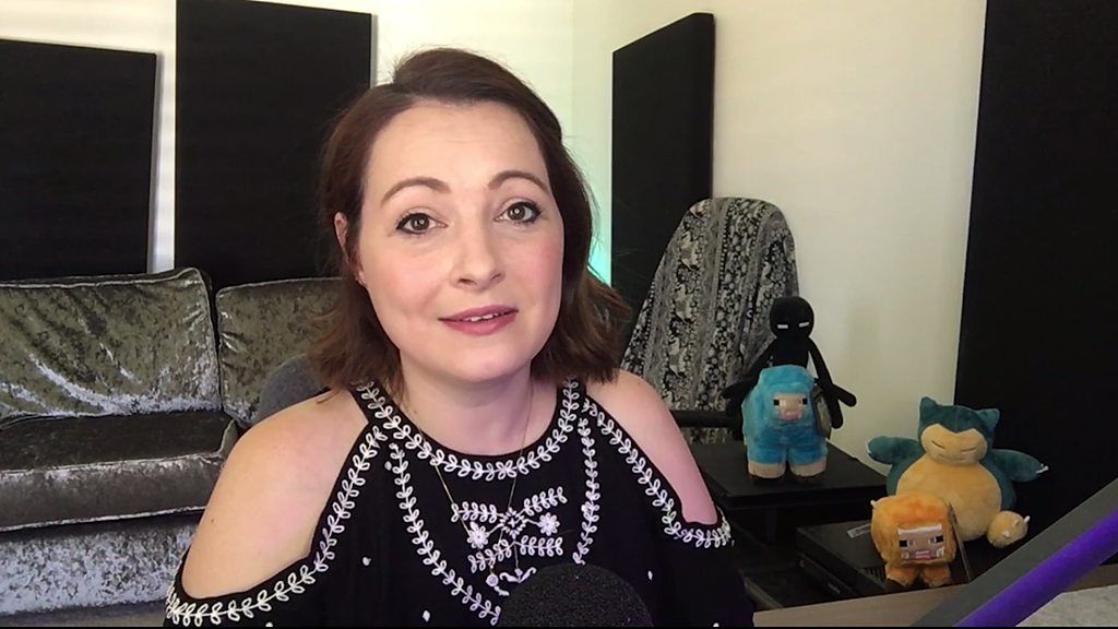 Minecraft: Stampy and Netty Plays tell us all about Minecraft - BBC ...