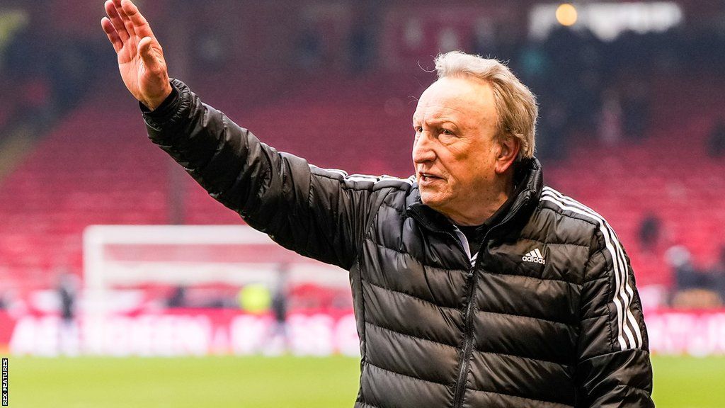 Neil Warnock: Ex-Torquay United boss impressed by club's potential ...