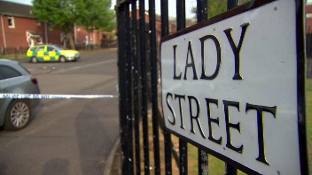 Belfast shooting: Victim Dan Murray was 'well known to police' - BBC News