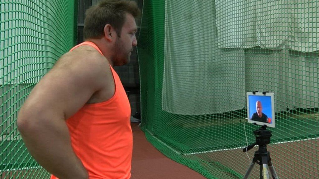 Dan Greaves: Technology bridges Discus Dan's coaching gap - BBC Sport