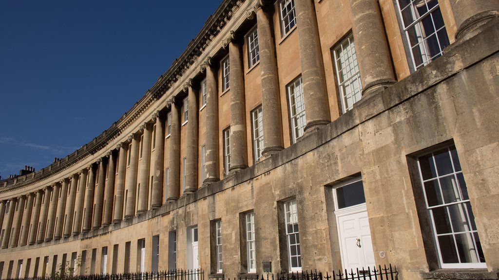 Bath's Royal Crescent lays foundation stone to mark 250th anniversary ...