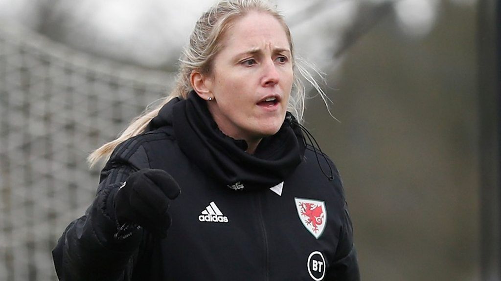 Gemma Grainger: Wales boss wants improvement against France in World ...