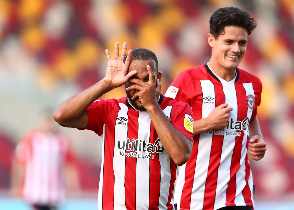 Brentford: Can M﻿buemo be more like Sheringham? - BBC Sport