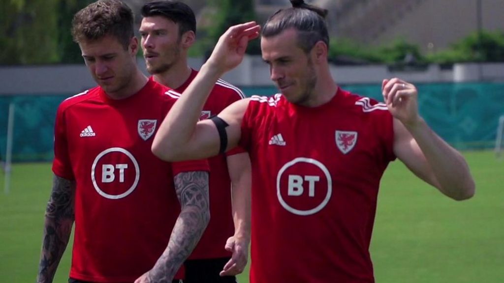 The stars get set for a blockbuster Welsh football season - BBC Sport