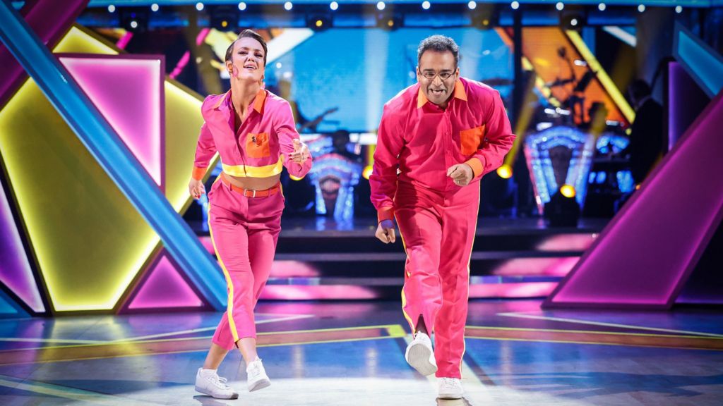 Strictly Come Dancing 2023: Ricky catches up with Newsround's Strictly ...