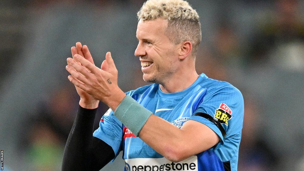 Peter Siddle: Somerset re-sign former Australia bowler - BBC Sport