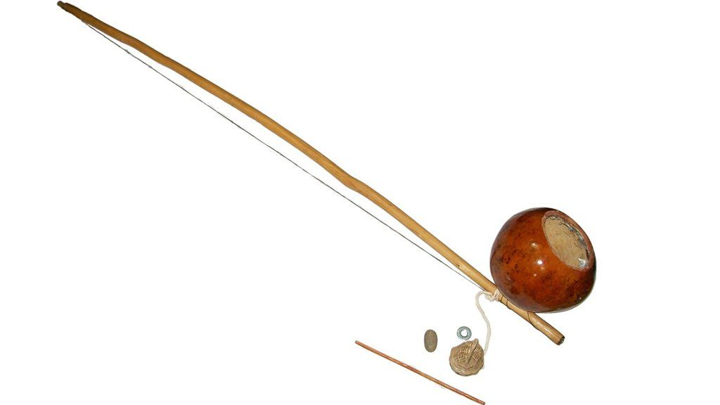 How Leftfield's Leftism redefined dance music - BBC News