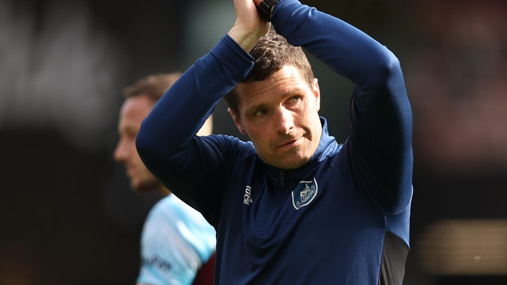 Watford 1-2 Burnley: Mike Jackson 'delighted' with Burnley fightback ...