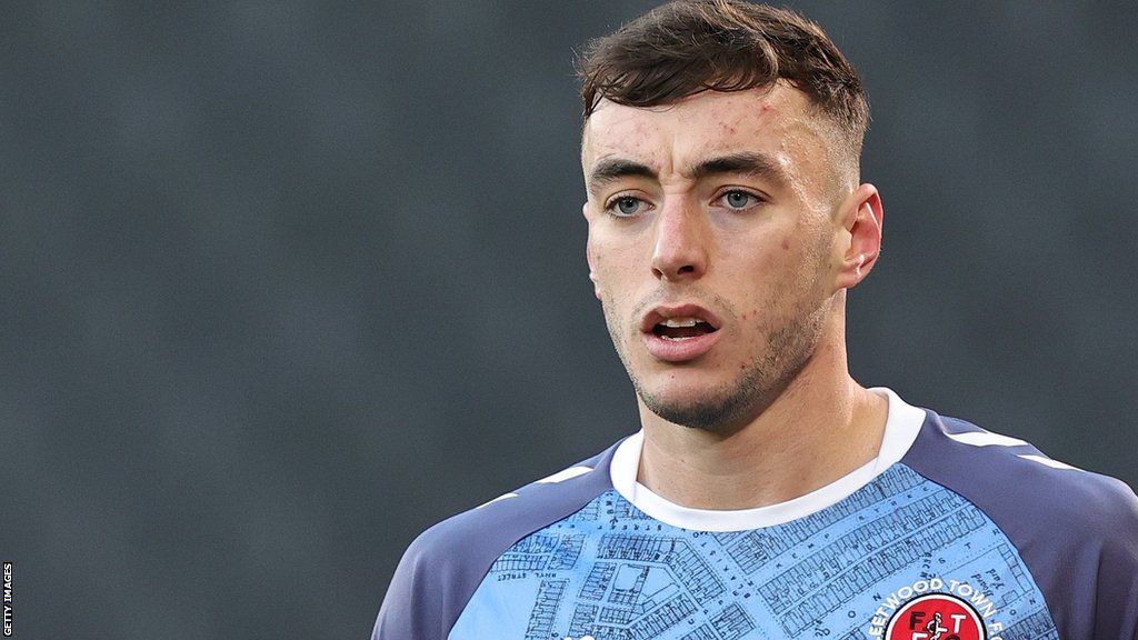 Harrison Holgate: Fleetwood Town defender signs new two-year contract ...