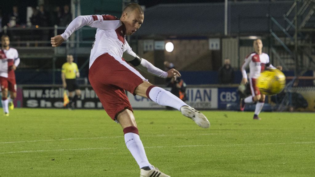 Kenny Miller brings up century of Rangers goals with stunning strike ...
