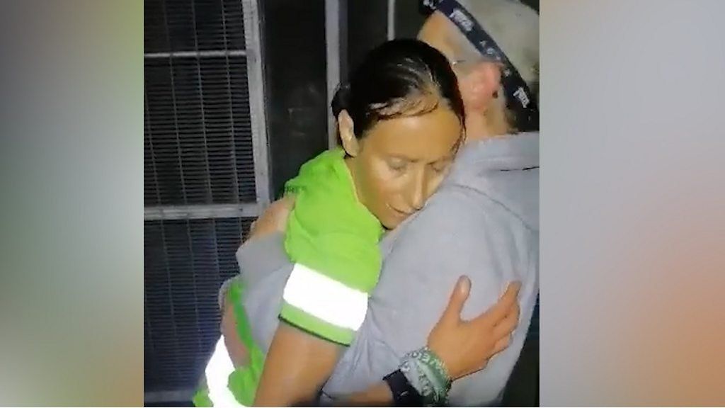 Tunnel Ultra: Exhausted Mandy Foyster completes 200-mile ultra-marathon ...