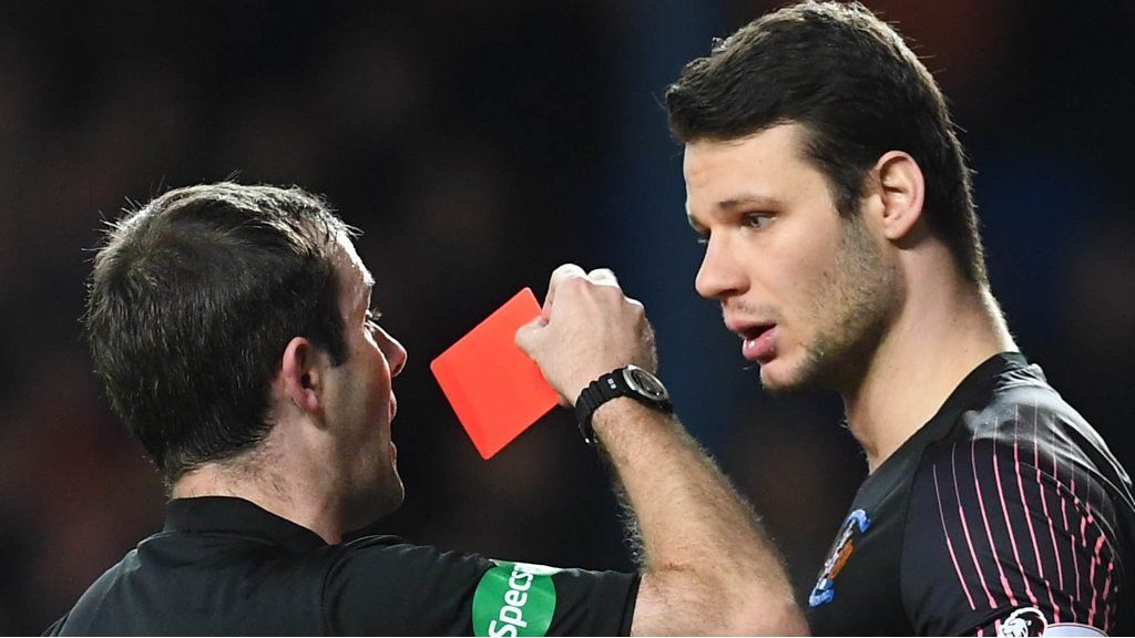 Watch: Sportscene pundits Steven Thompson & Michael Stewart disagree on ...