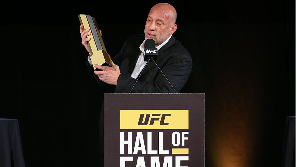 Mark Coleman: Former UFC heavyweight champion awake and responsive in ...