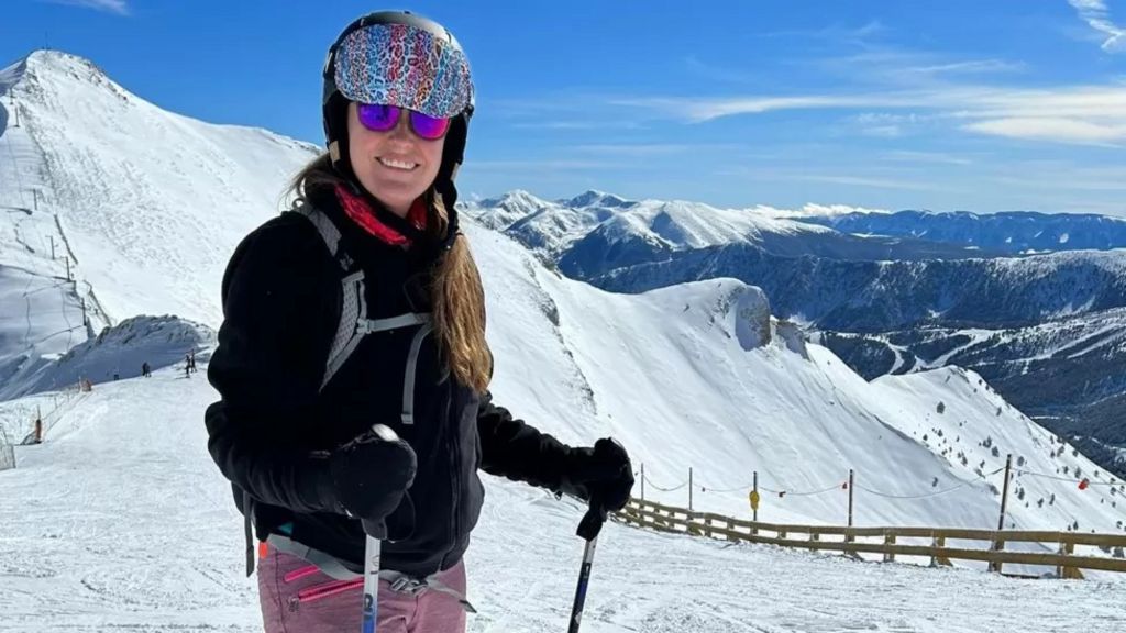 'Methu planio am 16 awr heb gyfleusterau' - BBC Cymru Fyw