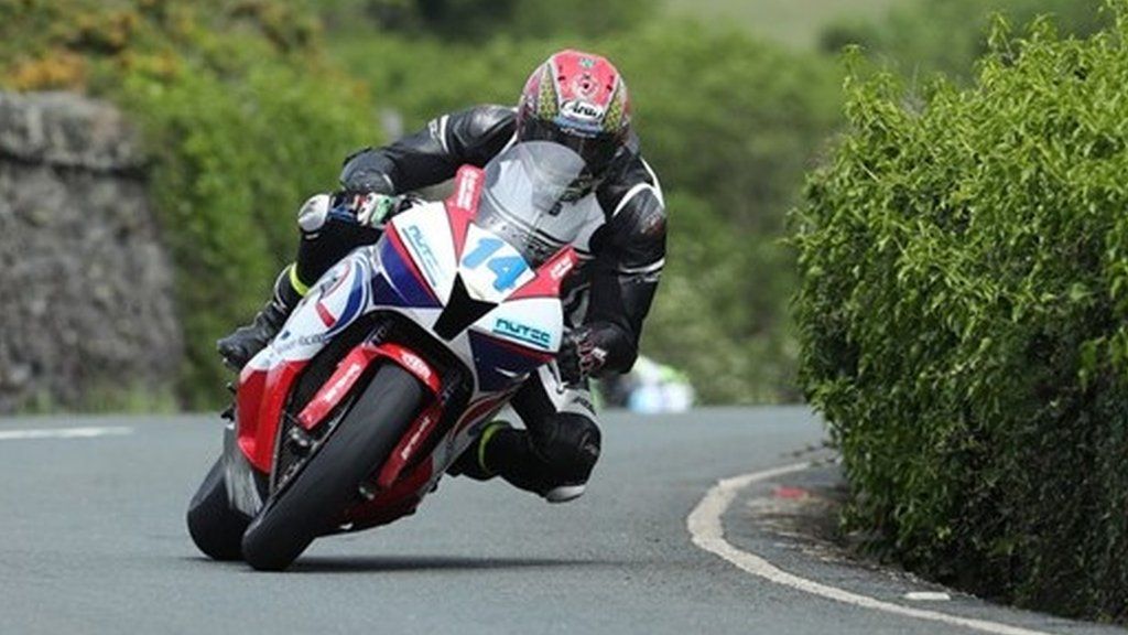 Isle of Man TT: Dan Kneen's father makes emotional tribute after son's ...