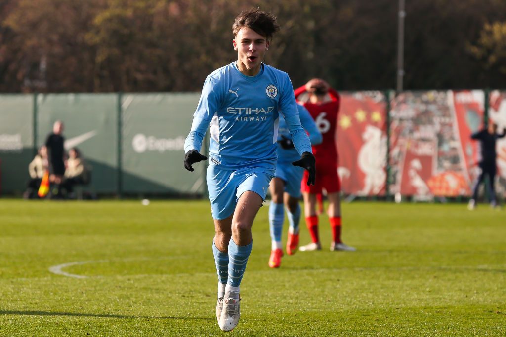 Brighton swoop for Man City's Barrington - BBC Sport