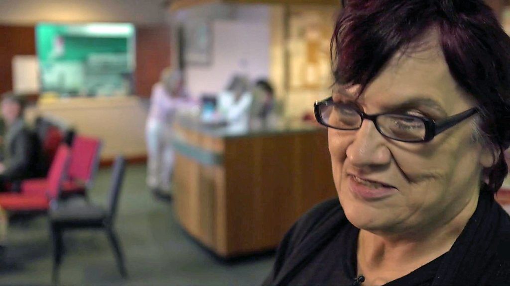 People in problem debt get 60-day break scheme - BBC News