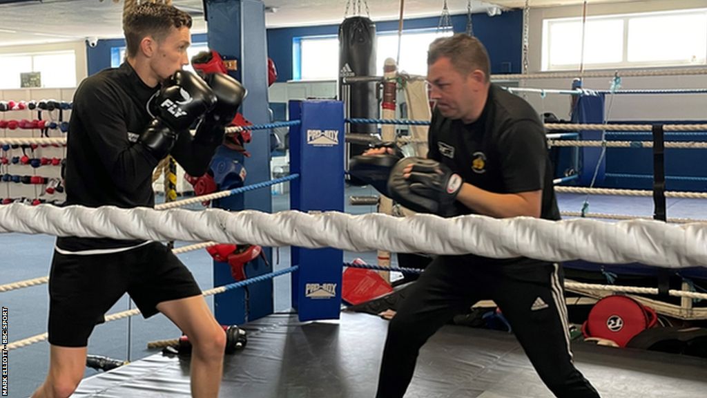 Liam Davies: Telford boxer hoping for European super-bantamweight glory night in Shropshire ...