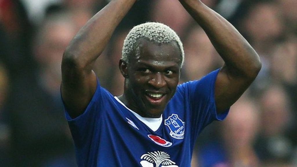 Everton 6-2 Sunderland: Kone's story is phenomenal - Martinez - BBC Sport