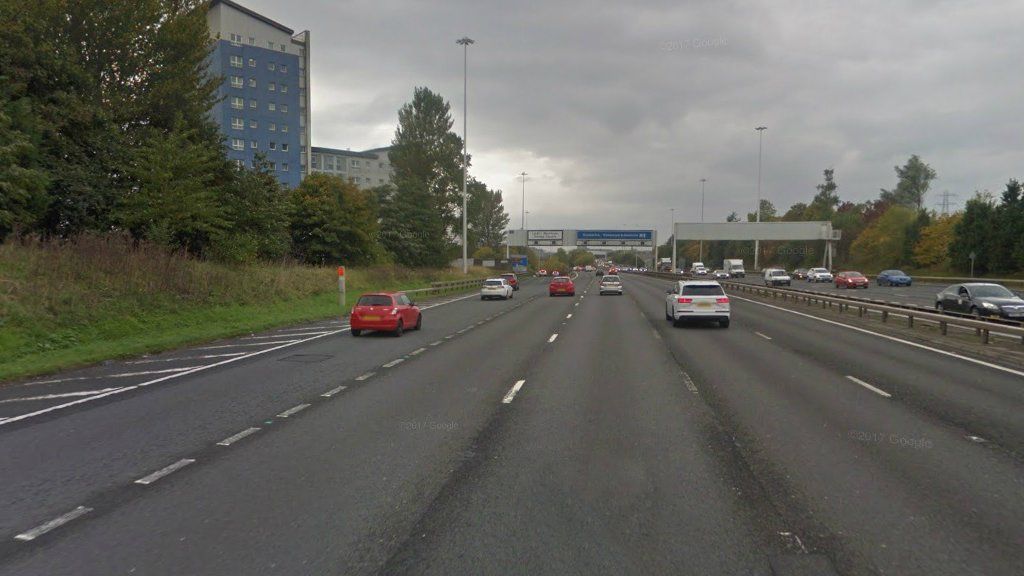 M8 Motorway Rush Hour Delays After Multi Vehicle Crash Bbc News