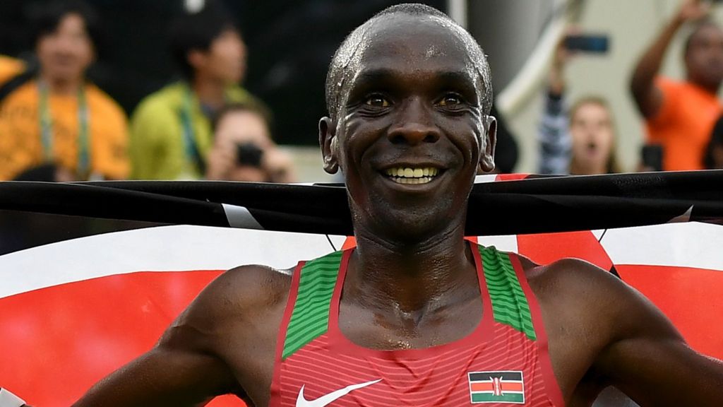 Rio Olympics 2016: Kenya's Eliud Kipchoge wins gold in men's marathon ...