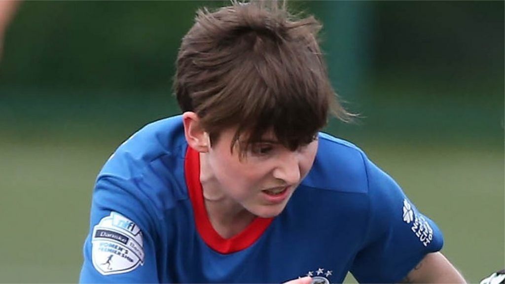 Watch: Linfield Ladies go nine points clear - BBC Sport