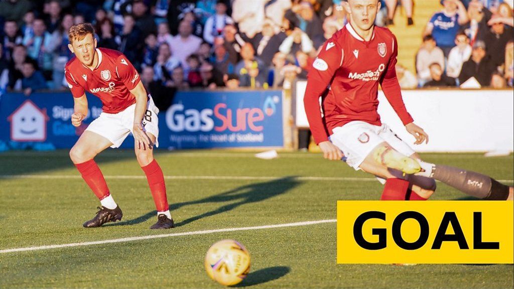 James Craigen stuns Rugby Park with an early opener for Arbroath. - BBC ...