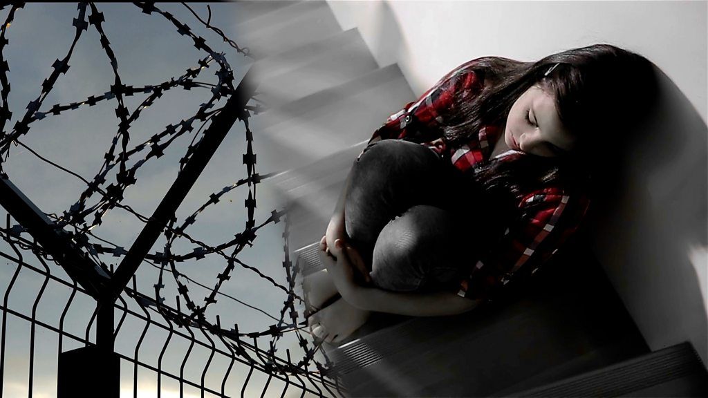 Oxford-based children of prisoners offered support - BBC News