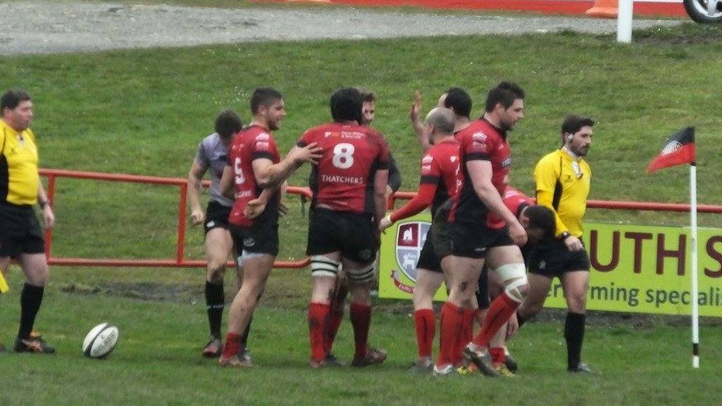 Steve Larkins: Redruth boss hopes for quick Launceston revival - BBC Sport