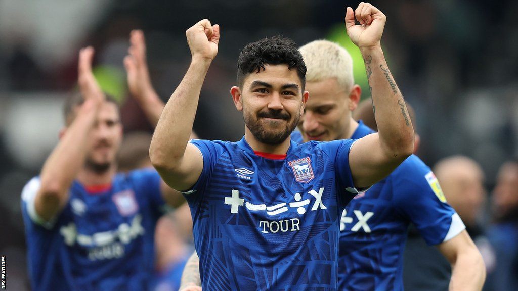 Massimo Luongo: Ipswich Town midfielder extends stay for next season ...