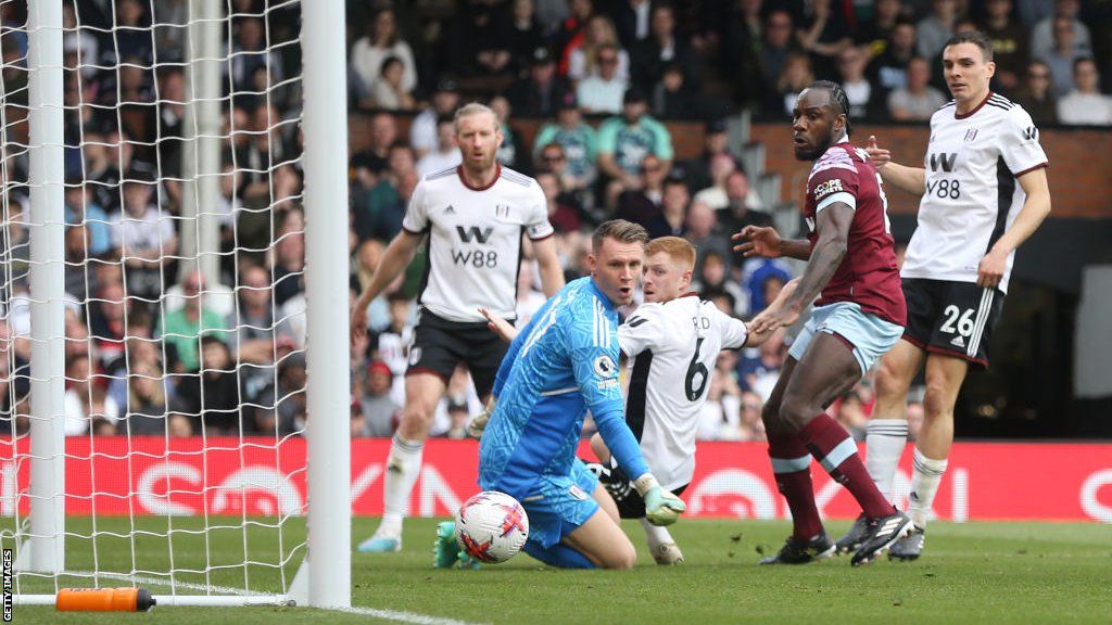 Fulham 0-1 West Ham: Harrison Reed's own goal gifts West Ham vital away ...
