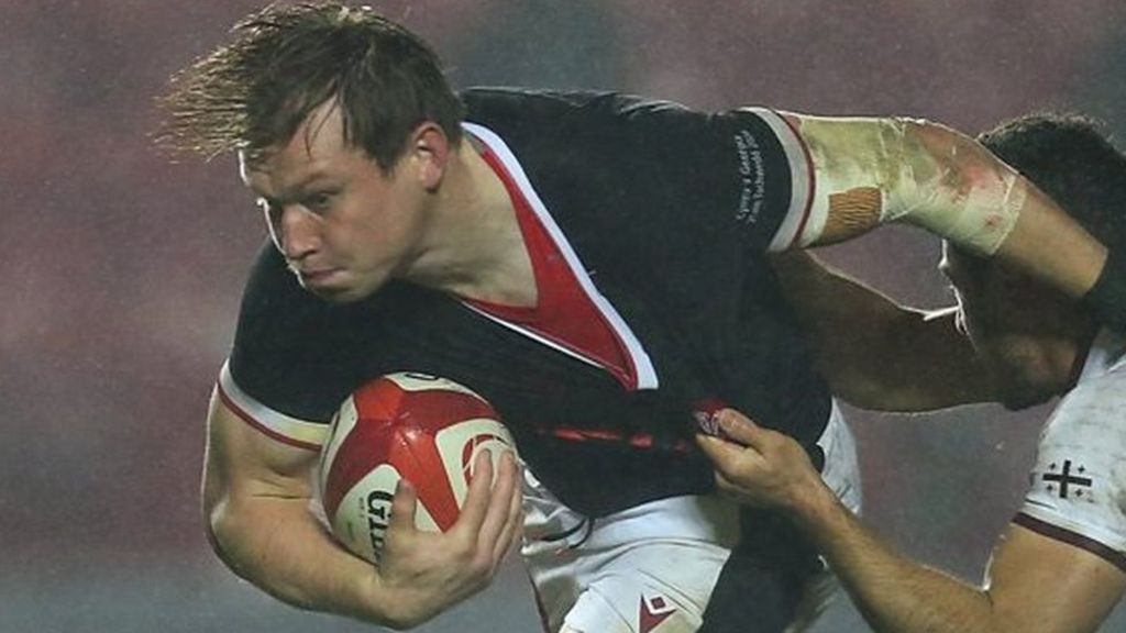 Nick Tompkins: Wales ‘desperate to continue good vibe’ - BBC Sport