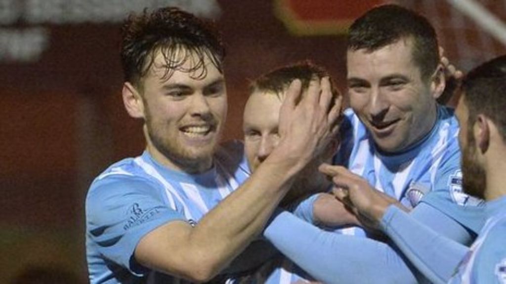 Warrenpoint Town too strong for Portadown at Milltown - BBC Sport