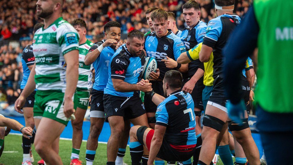 United Rugby Championship: Cardiff 22-23 Benetton - Late Ciaran Parker ...