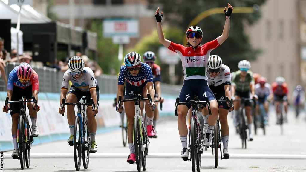 Giro d'Italia Donne 2023: Blanka Vas wins sprint finish to claim stage ...