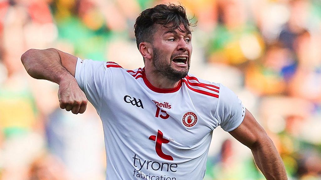 'Now for the All-Ireland final!' - BBC reporter Mark Sidebottom rounds ...