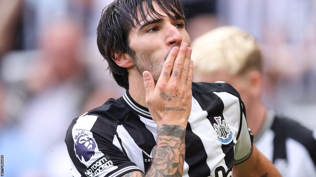 Newcastle: Eddie Howe on Alexander Isak and Sandro Tonali quality in ...