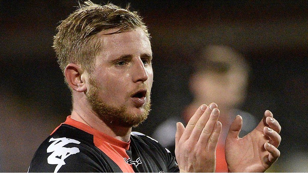 Cushley strikes late Crues winner against Ards - BBC Sport