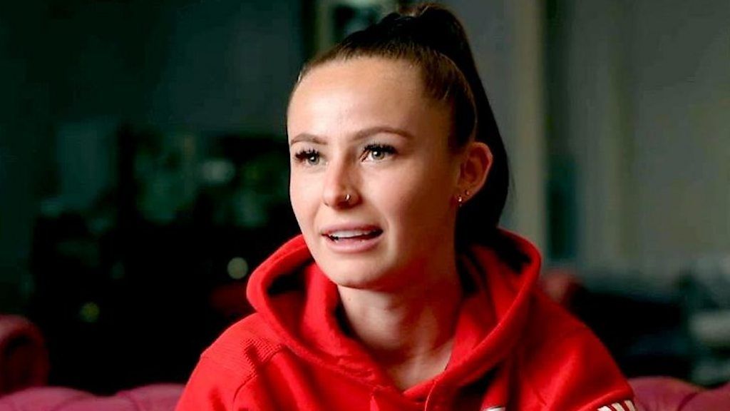 Hannah Cain: Wales forward aims for impact after injury setback - BBC Sport