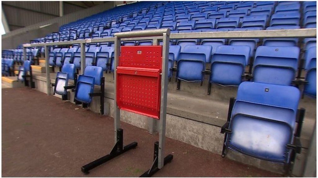 Safe-standing: Government to review safe-standing - BBC Sport